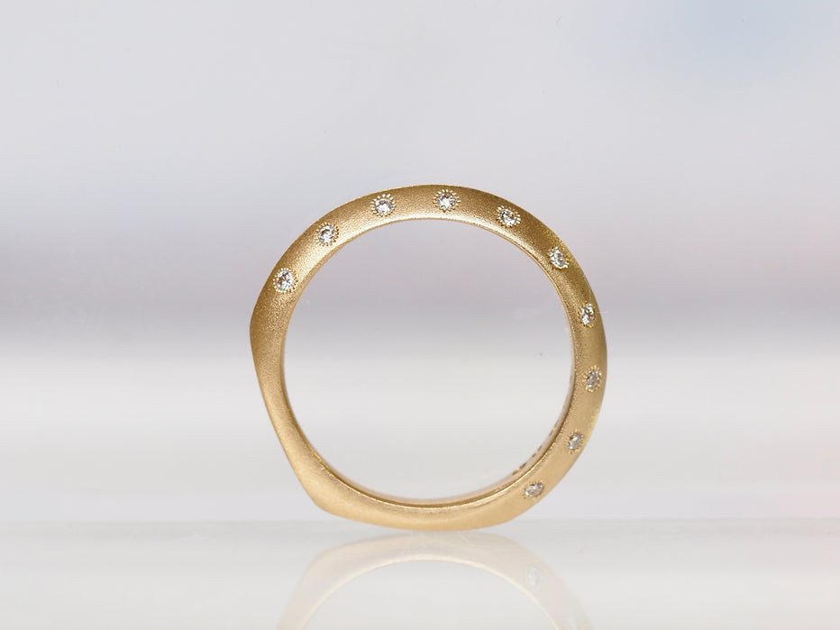 Fan Ring – Pieces of Starr
